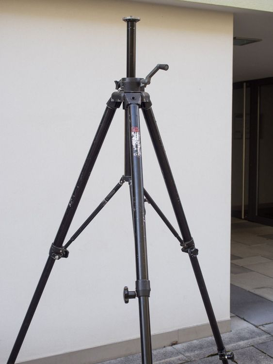 grosses Manfrotto 075B Profistativ (Gebraucht) in Cham für CHF 76 – mit Lieferung auf Ricardo kaufen
