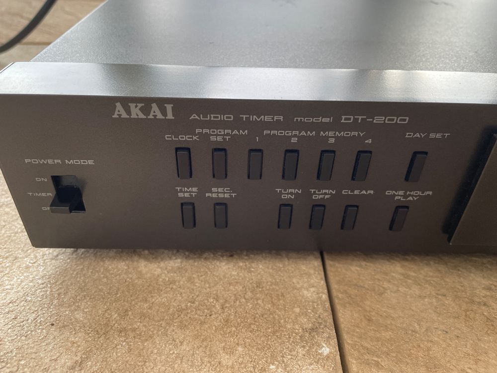 AKAI DT-200 Timer in schwarz (Gebraucht) in Wolfhausen für CHF 69 – mit ...