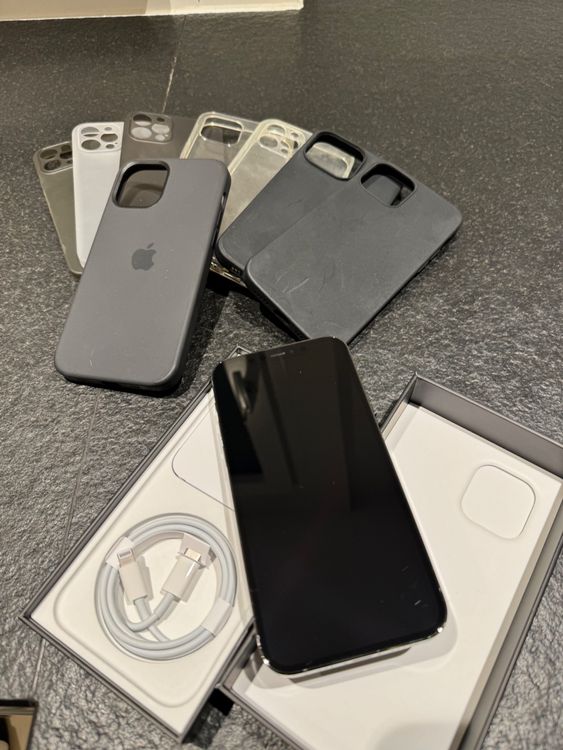 iPhone 12 Pro, Graphite, 256 GB (Gebraucht) in Wichtrach für CHF 343 ...