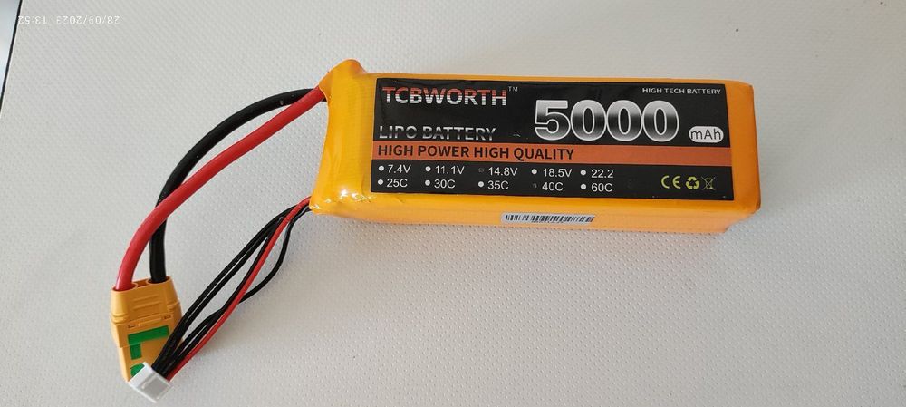 LIPO 4S 5000mah 40-80C (Neu (gemäss Beschreibung)) in Neuchatel für CHF ...
