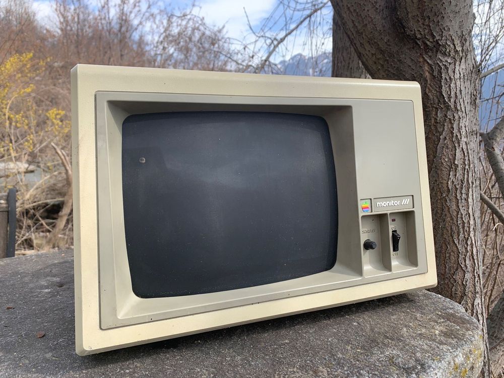 Apple Monitor 3 - Vintage | Kaufen auf Ricardo