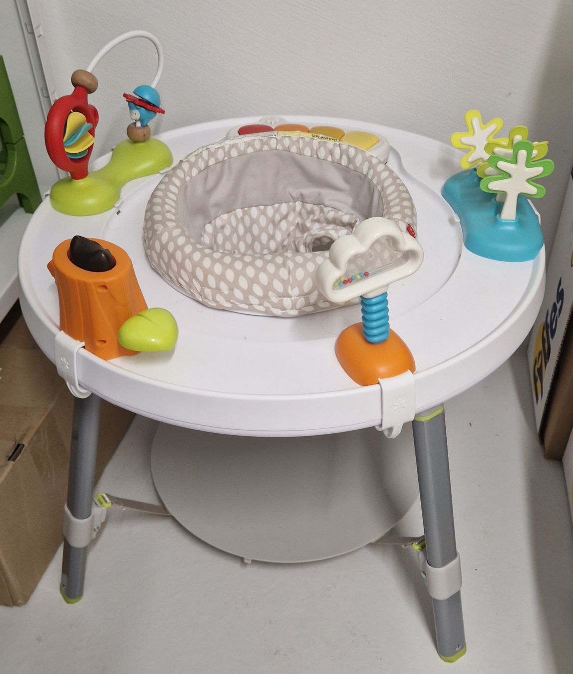 3-Stage Activity Center von Skiphop Lauflernhilfe Spieltisch (Gebraucht ...