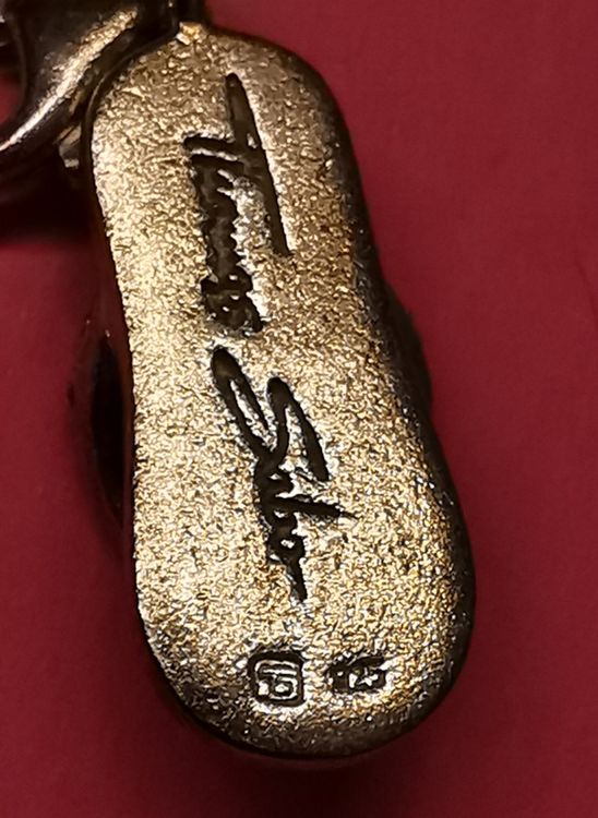 Thomas Sabo Charm Flip Flop mit Glitzersteinen (Gebraucht) in Horgen für CHF 10.5 – mit ...