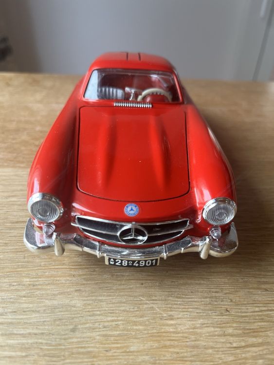 Burago Modellauto Mercedes 300 SL Flügeltüren | Kaufen auf Ricardo