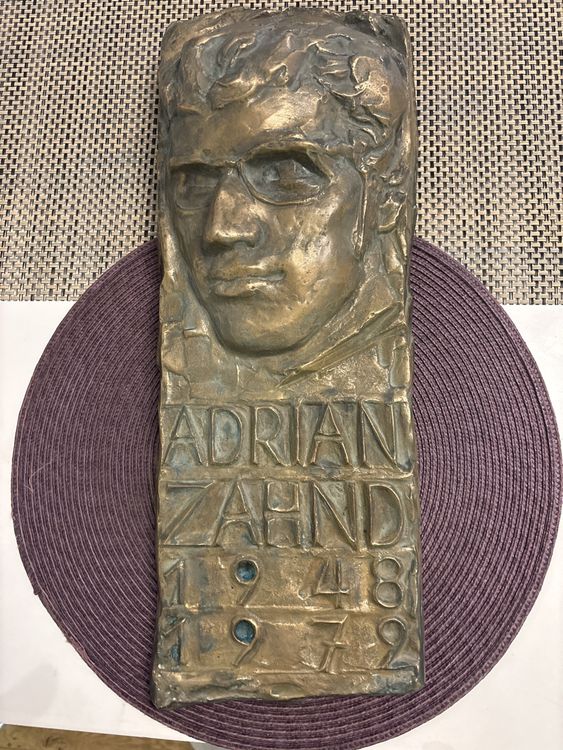 Sculpture en bronze Adrian Zahnd (Gebraucht) in pringy für CHF 14 – nur ...