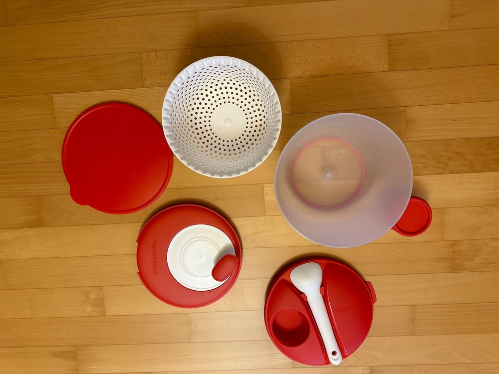 Tupperware Salatschleuder Salatschüssel + 3 Deckel | Kaufen auf Ricardo