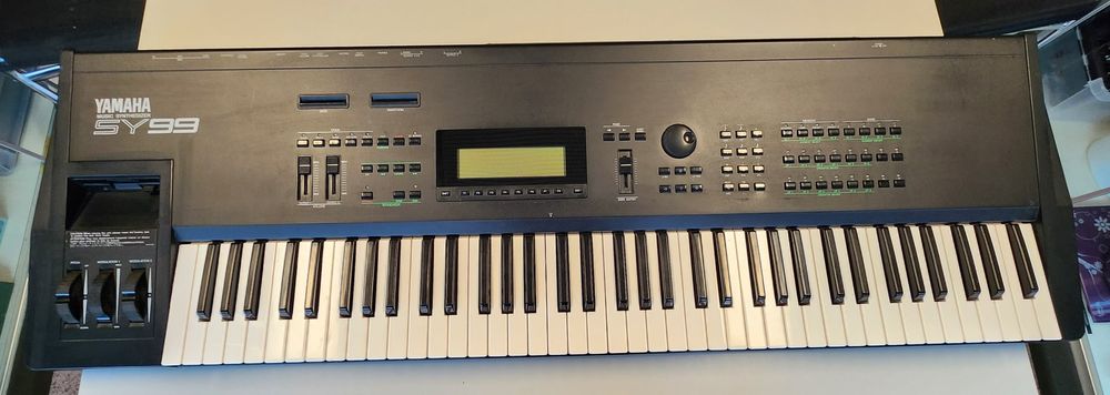 Yamaha SY99 (legendärer Synthesizer) | Kaufen auf Ricardo