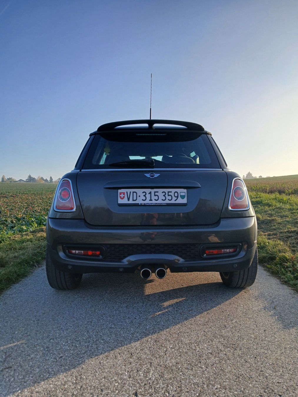 Mini Cooper S - Parfaite pour l'hiver! Super Zustand! (D'occasion) à ...