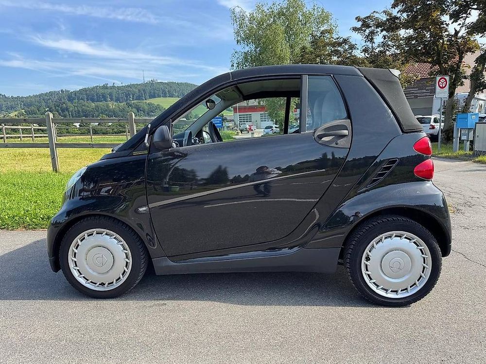 Smart Cabrio mit MFK (Gebraucht) in für CHF 3990 – nur Abholung auf Ricardo kaufen