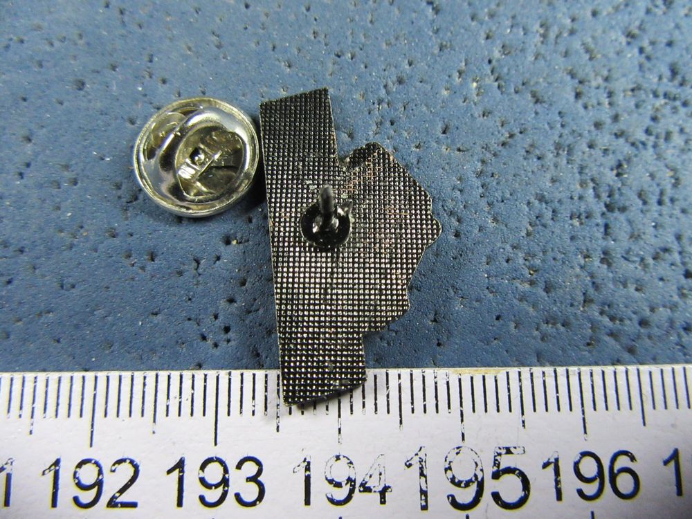 VW GOLF AUTO PIN POST PTT SCHWEIZ RAPID KURIER NR.142 ENAMEL (Gebraucht ...