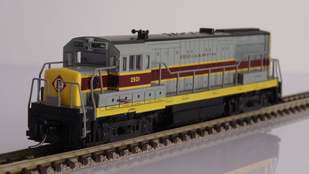 Atlas 4472, GE U25B, Erie- Lackawanna, 2501, Hersteller Kato | Kaufen auf Ricardo