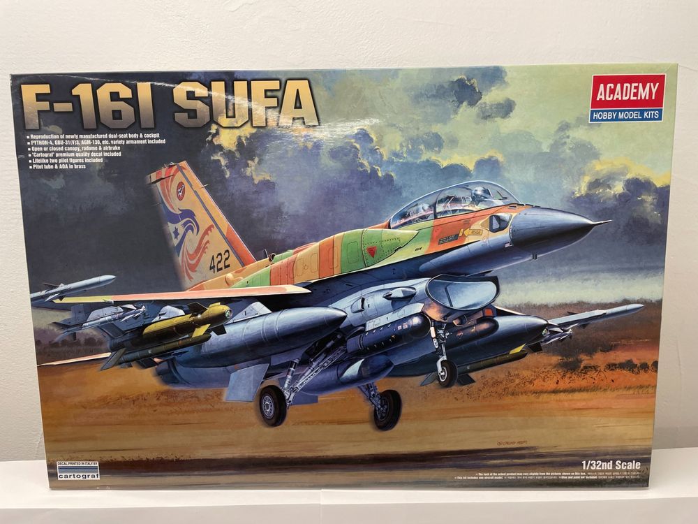 Academy F-16I SUFA 1:32 NEU! (Neu und originalverpackt) in Nottwil für ...