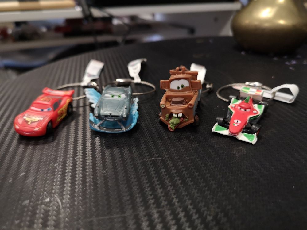 4 x BULLYLAND Walt Disney Cars 2 - Mini Schlüsselanhänger | Acheter sur ...