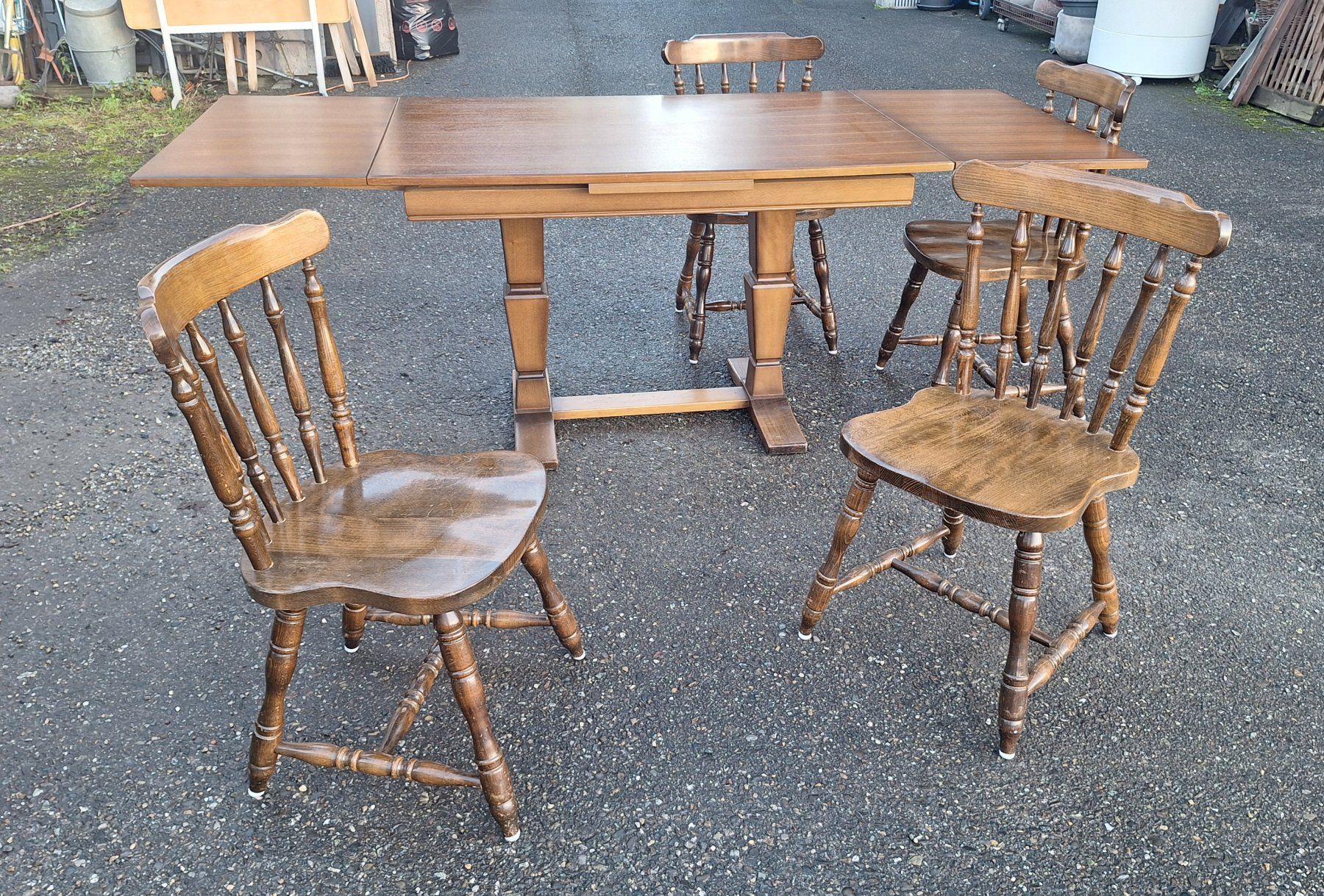 Esstisch ausziehbar + 4 Stühle, Holz (Gebraucht) in Weinfelden für CHF ...