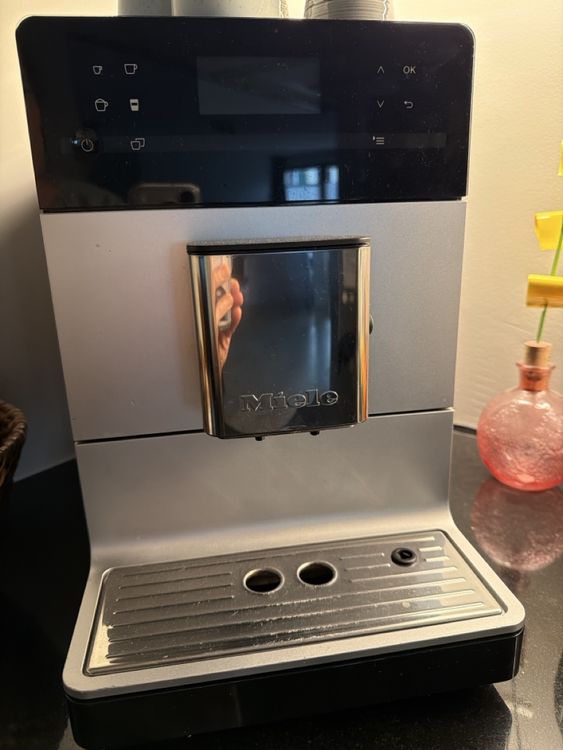 Machine à café MIELE (D'occasion) à Plan-les-Ouates pour CHF 250 ...