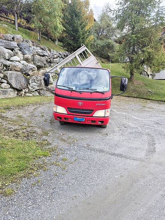TOYOTA DYNA A VENDRE (Gebraucht) in VERSEGERES für CHF 10000 – nur Abholung auf Ricardo kaufen