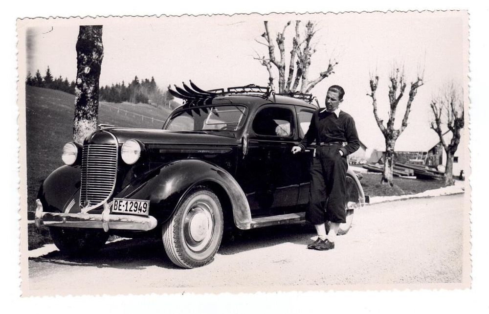 Interessante-AK, Oldteimer mit Ski Autonummer BE 12949 (Neu (gemäss ...