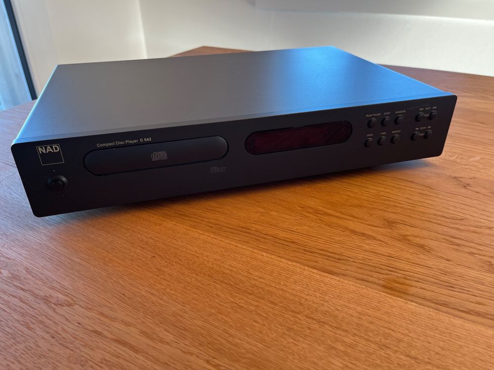 NAD CD-Player C 542 (Gebraucht) in Niedermuhlern für CHF 100 – mit ...