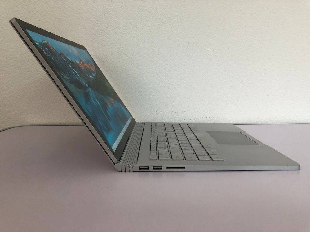 Surface Book, i5-6300U, 3000x2000, GeForce GPU, 256GB SSD (Gebraucht) in Aadorf für CHF 243 ...