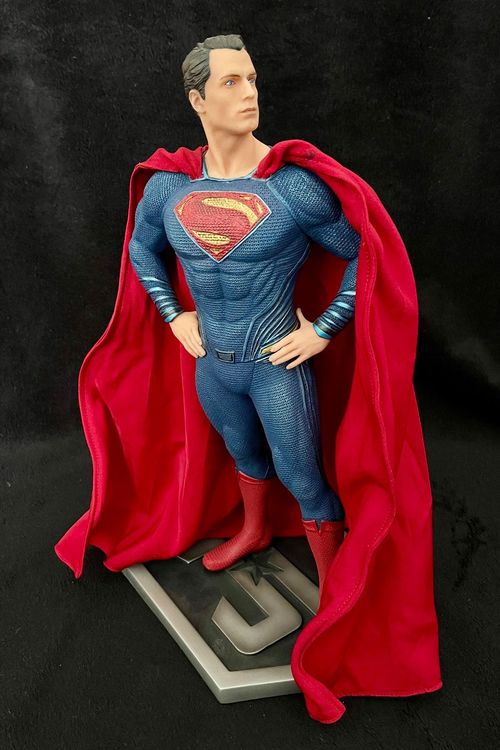 SUPERMAN FIGUR RESIN 33CM (Neu (gemäss Beschreibung)) in Goldach für ...