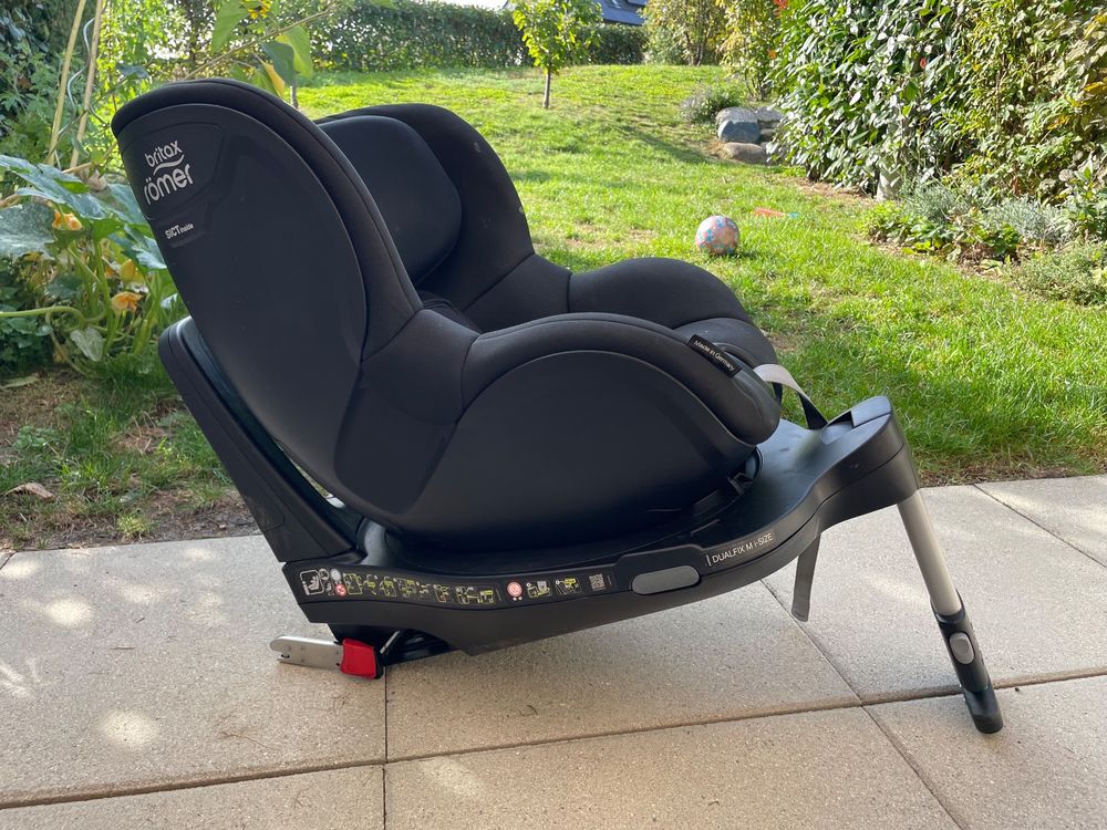 Britax Romer Dualfix M i-Size (Gebraucht) in Nyon für CHF 63 – nur ...