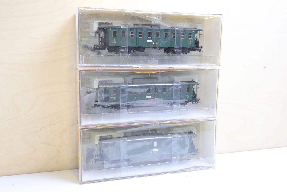 BRAWA 3 x SBB Personenwagen H0 - 2178 / 2179 - NP: 223.- (Gebraucht) in ...