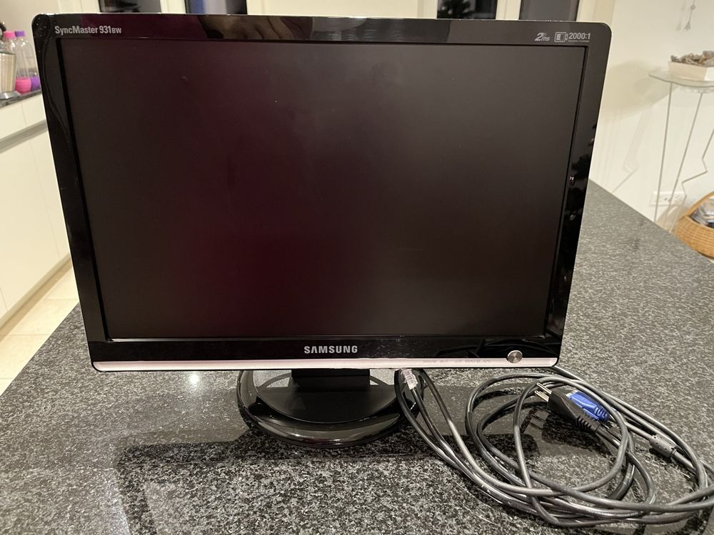 Samsung SyncMaster 931BW Bildschirm 19 Zoll Monitor (Gebraucht) in ...