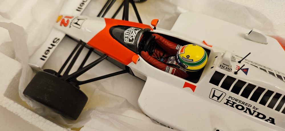 McLaren Honda MP 4/4 - 1988 - MINICHAMPS - 1:18 - Senna | Kaufen auf ...