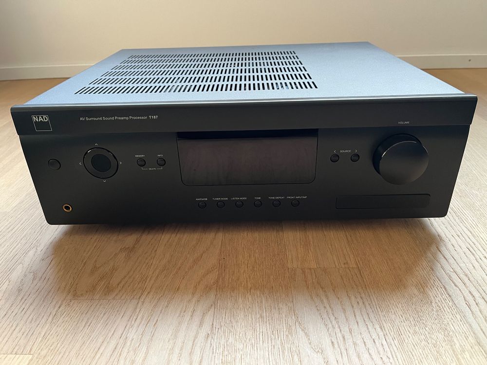 NAD T187 AV Surround Sound Preamp Processor (Gebraucht) in Winterthur ...