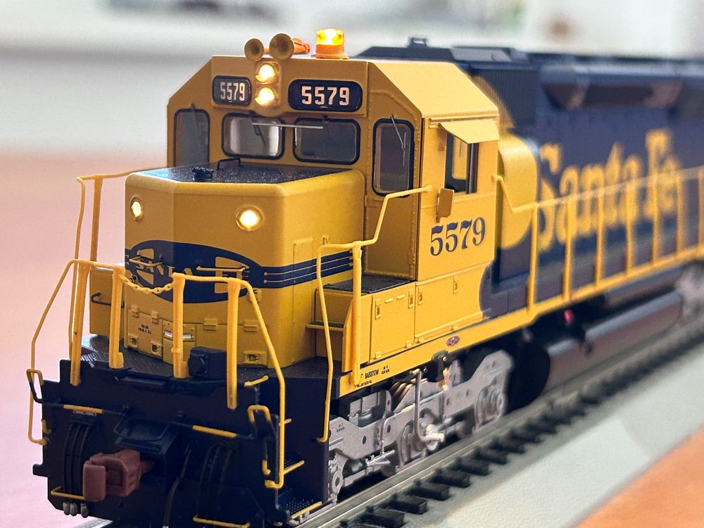 SCALE TRAIN SD45 Santa Fe 5579 | Kaufen auf Ricardo