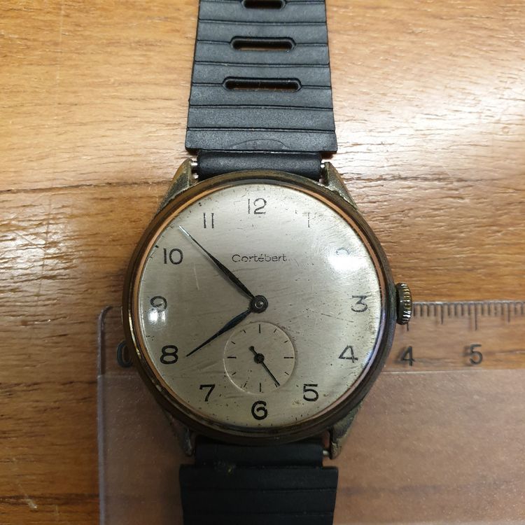 Cortébert | Kaufen auf Ricardo