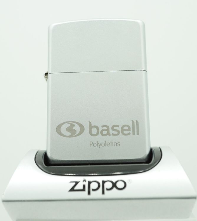 ZIPPO® BASELL - POLYOLEFINS-KUNSTSTOFFE-2002 - UNGEZÜNDET (Neu (gemäss ...