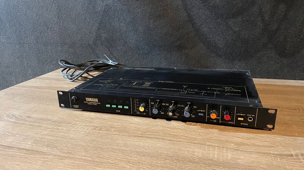 Yamaha R1000 Digital Reverberation (Gebraucht) in Ehrendingen für CHF ...