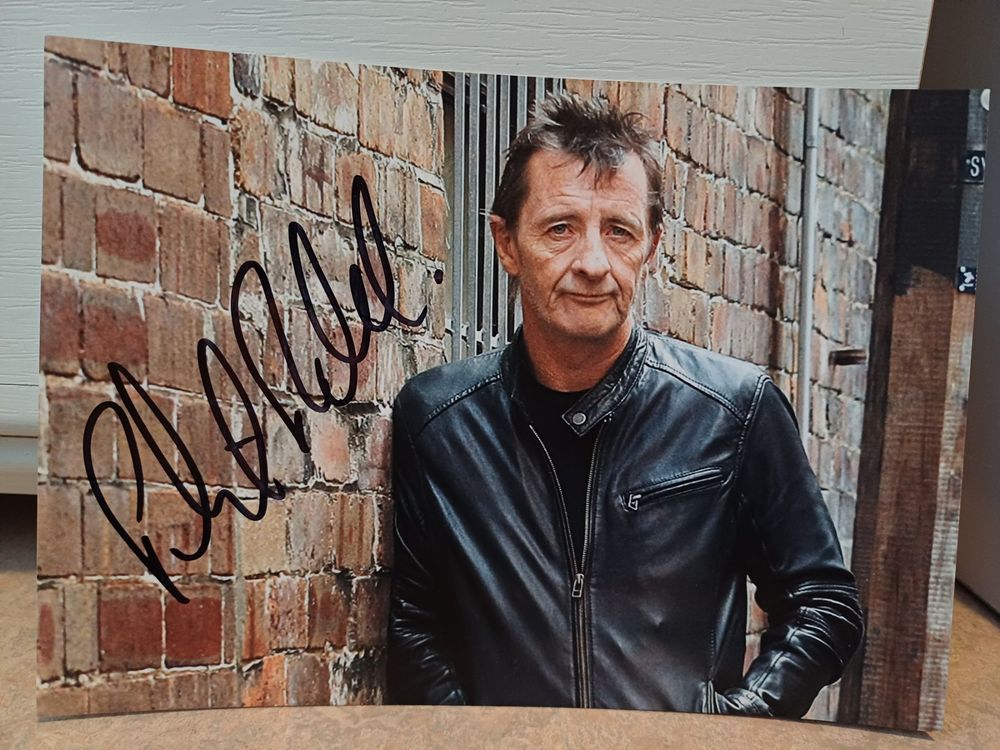 Phil Rudd ACDC signiertes Foto, in Person Autogramm! (Gebraucht) in ...