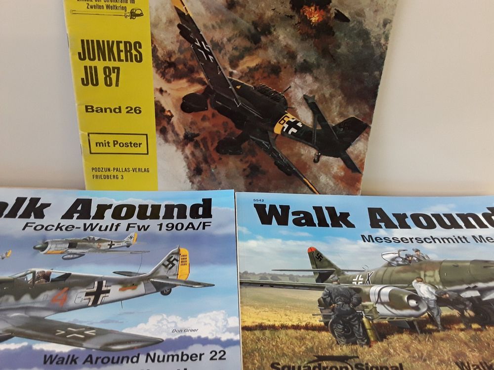 2 Walk Around _ 1 Elfrath _ Ju87 Messerschmitt Focke Wulf | Kaufen auf Ricardo