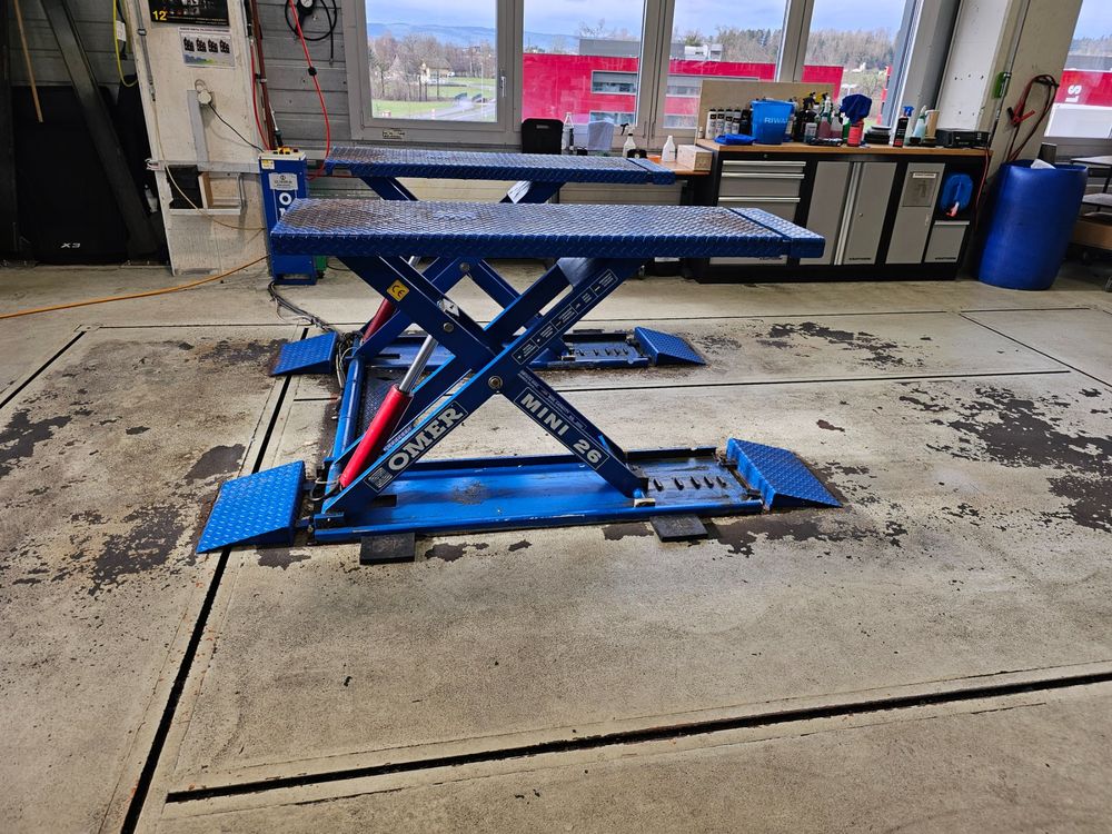 Scherenlift, Hebebühne (Gebraucht) in Baar für CHF 979 – nur Abholung ...