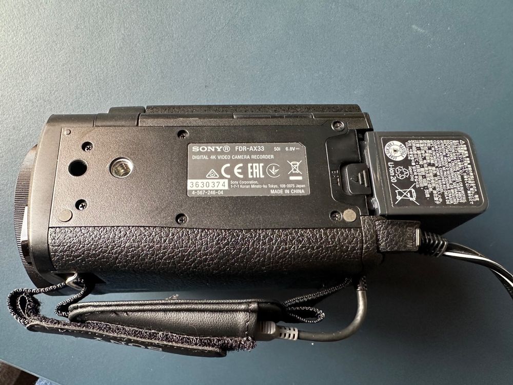 Sony FDR-AX33 – 4K Ultra Handycam en parfait état (Gebraucht) in Renens ...
