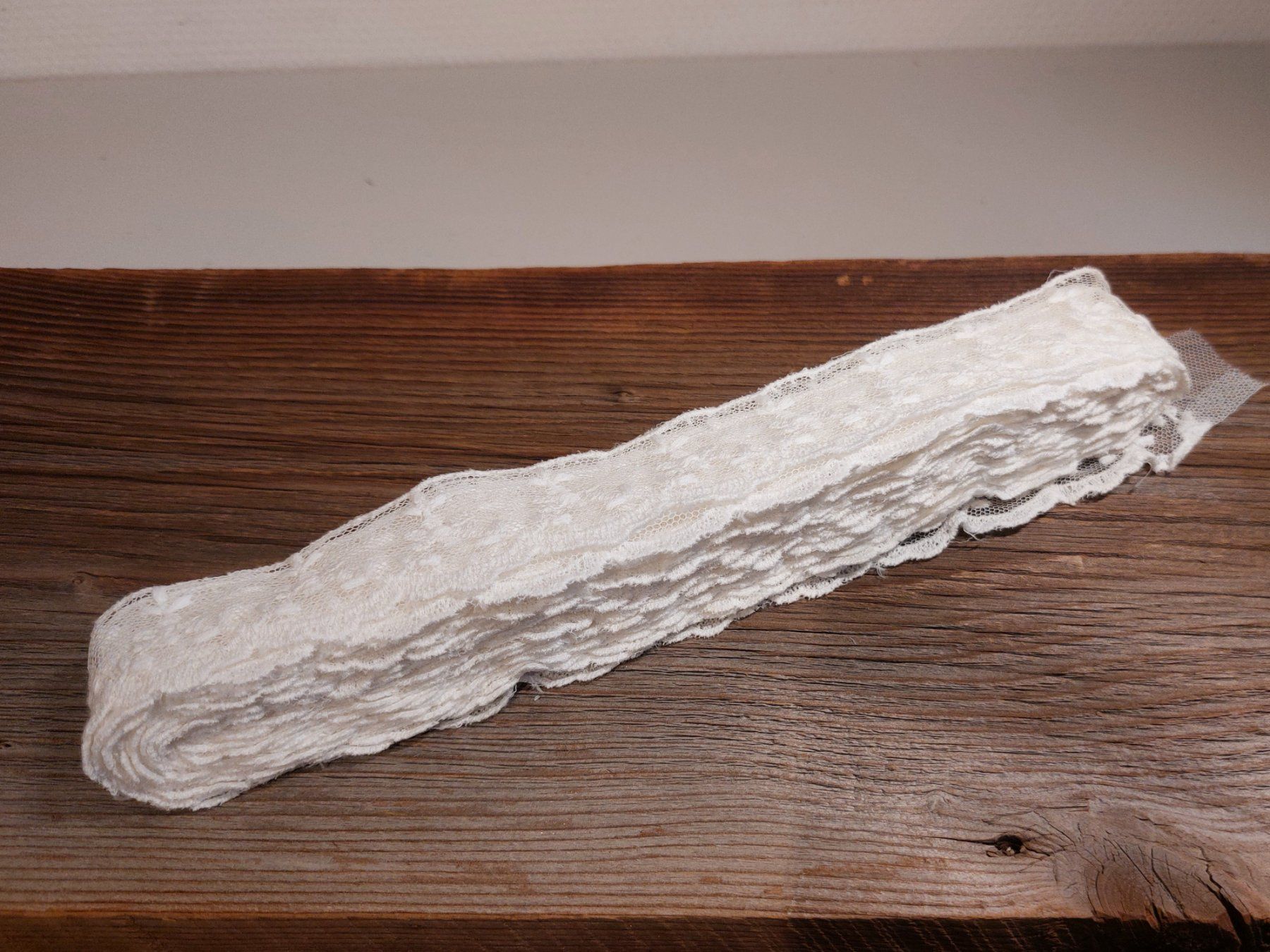 Schönes Spitzenband, Stickerei, 9m für Ihr Nähprojekt (Neu (gemäss ...