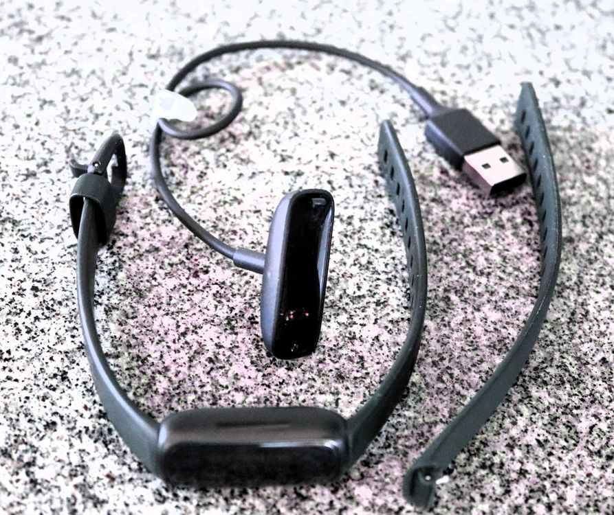 Fitbit-Tracker inspire 3, schwarz, mit GPS (Gebraucht) in Diessenhofen ...