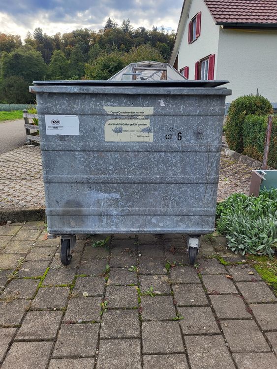 Abfallcontainer / Kehricht Rollcontainer 660 Liter (Gebraucht) in Schlatt TG für CHF 250 – nur ...