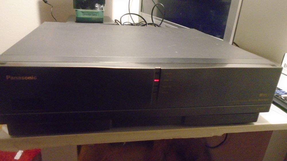 PANASONIC HS-NV 800 S-VHS VIDEO REKORDER (Gebraucht) in Bettlach für ...