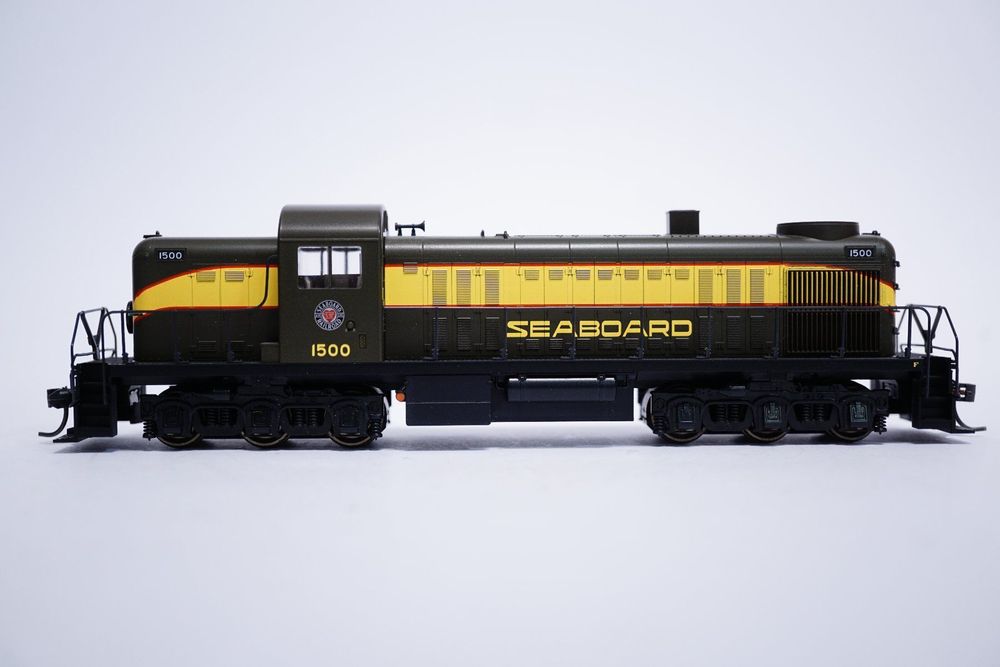 5ß Kato 37-2604 USA Alco RSC-2 Seaboard Air Line #1500 (Gebraucht) in ...