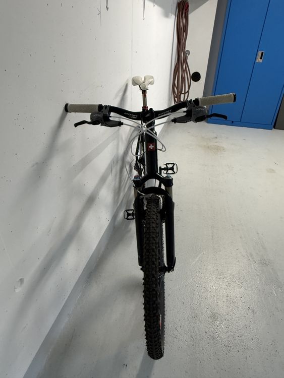 MTB Hardtail 26 Zoll selbst lackiertem Rahmen (D'occasion) à Buochs ...