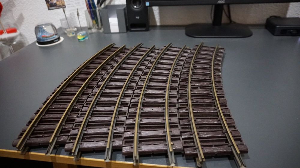 8 Stück LGB 1500 rundes Gleis R2 (Gebraucht) in Wangen an der Aare für ...