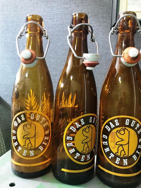 Cardinal 1945 & Gurten Bier Flaschen ant (Gebraucht) in Laufenburg für CHF 6 – mit Lieferung auf ...
