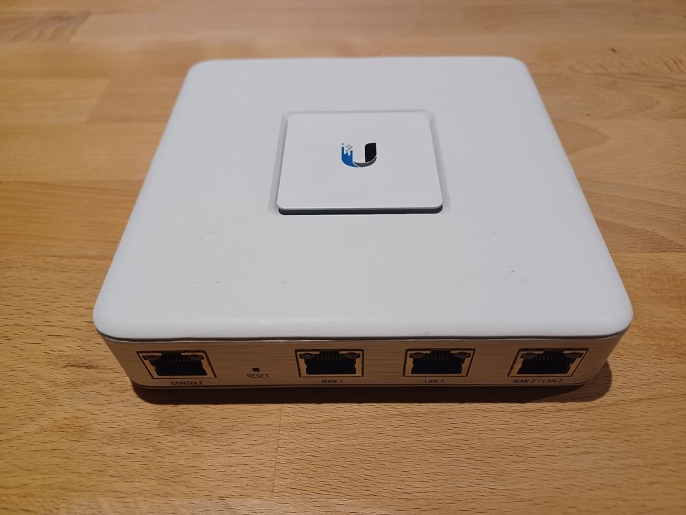 Ubiquiti USG UniFi Security Gateway (Gebraucht) in Thörigen für CHF 60 ...