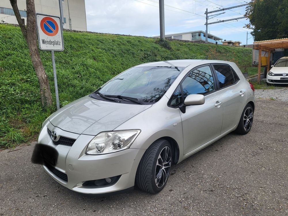 Winterauto Toyota Auris 1.6 (Gebraucht) in Rapperswil für CHF 3200 – nur Abholung auf Ricardo kaufen