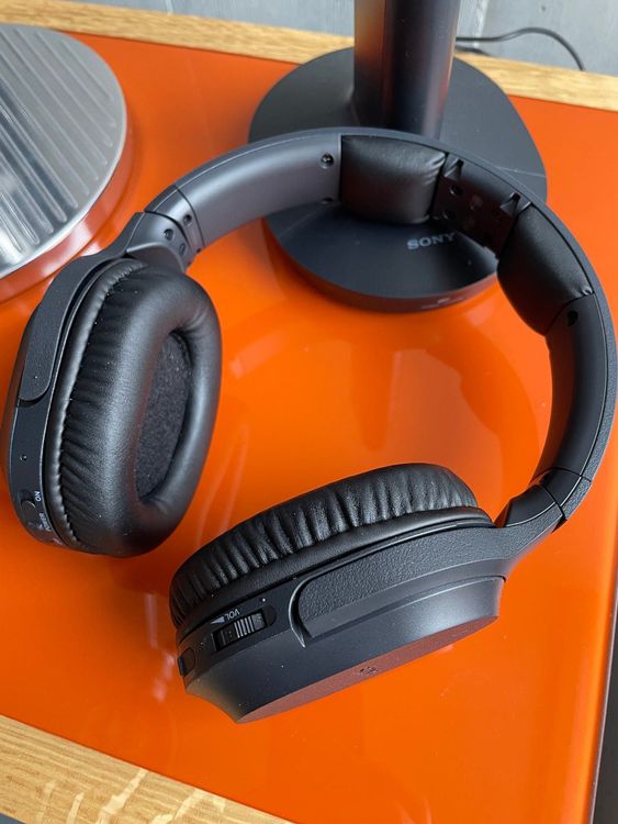 Sony MDR-RF895RK (20 h, Kabellos) (Gebraucht) in Zürich für CHF 26 ...