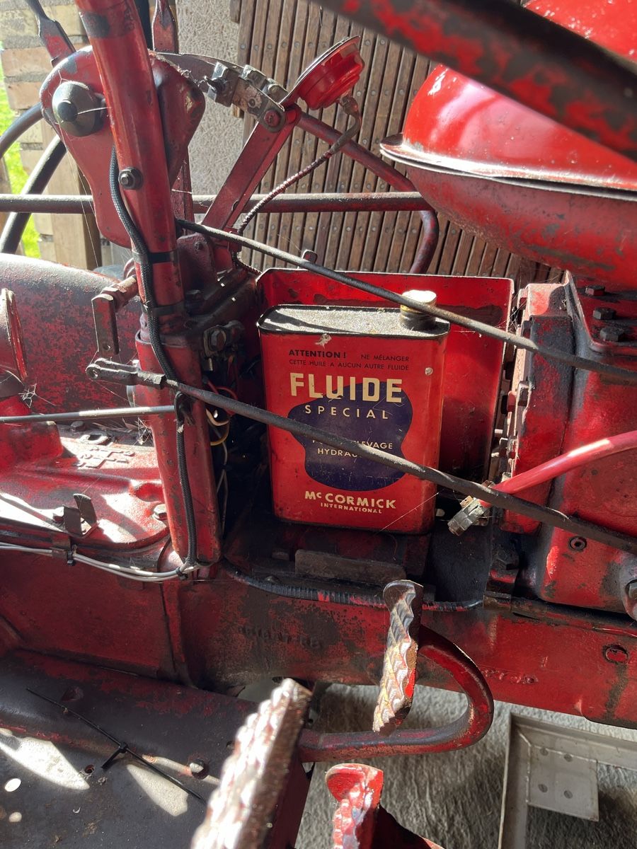 Mc Cormick Farmall International Traktor ab 1 Fr. (Gebraucht) in ...