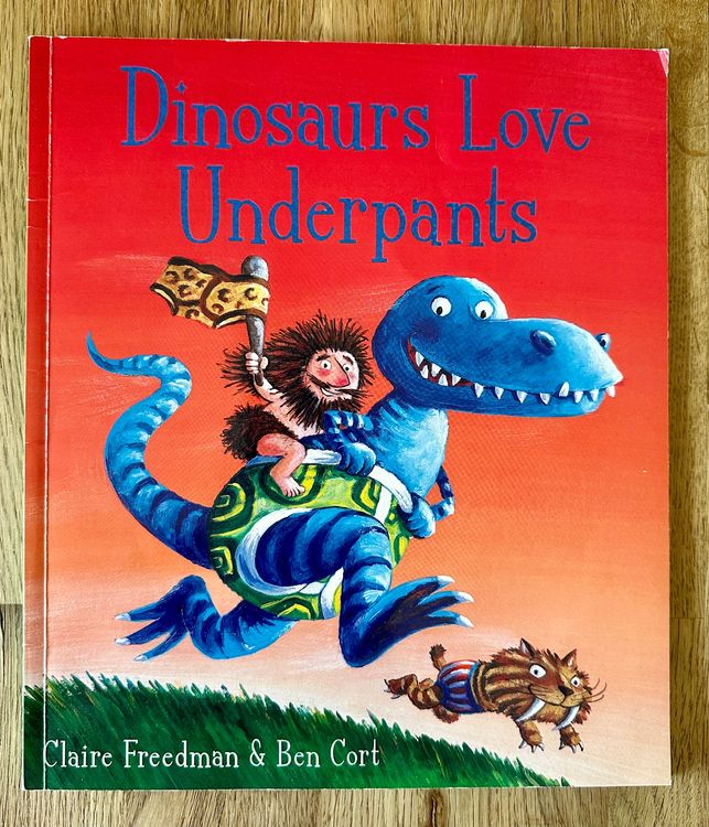 English book- Dinosaurs Love Underpants. (Gebraucht) in Amriswil für ...